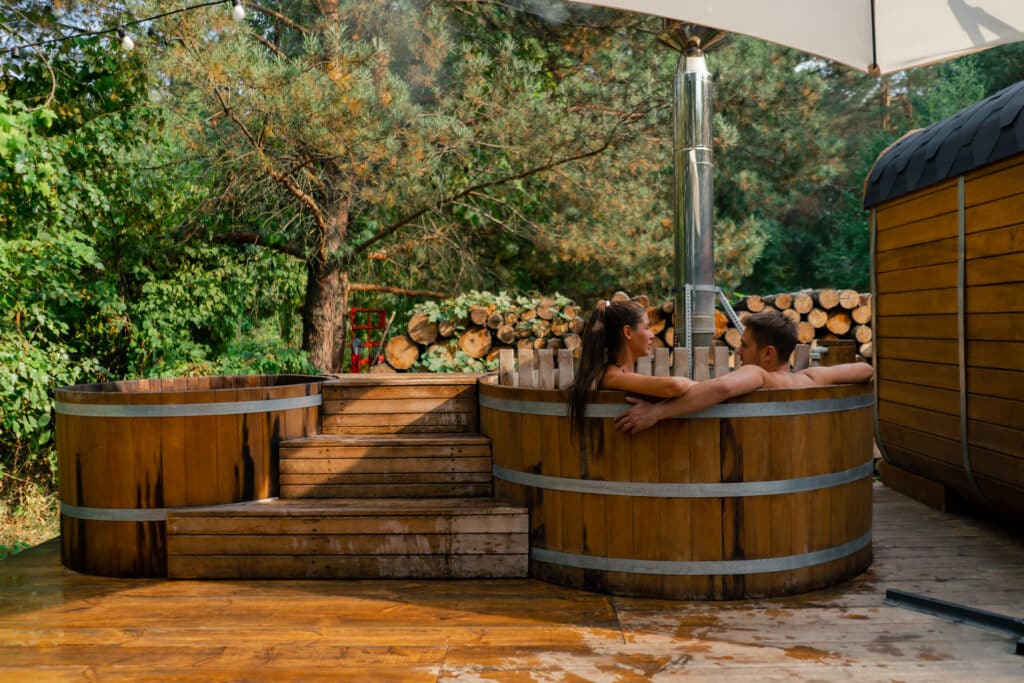 Nos idées déco et aménagement pour votre coin spa extérieur